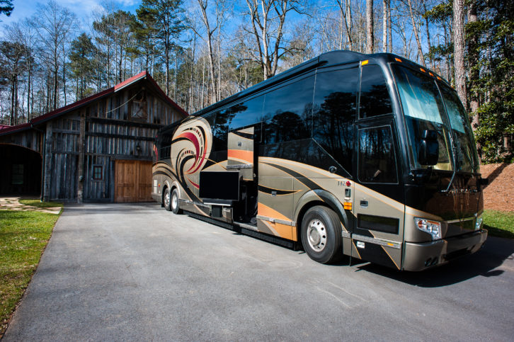 Control and Automation Puts the Lux in Luxury Coaches